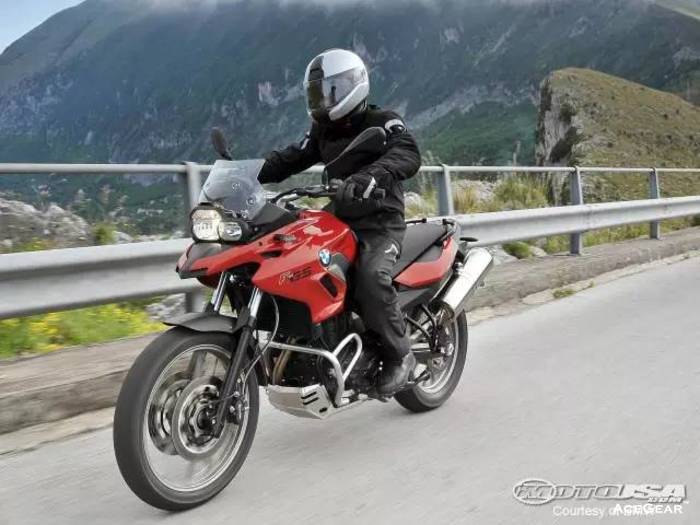 愤怒的小马 BMW F700GS